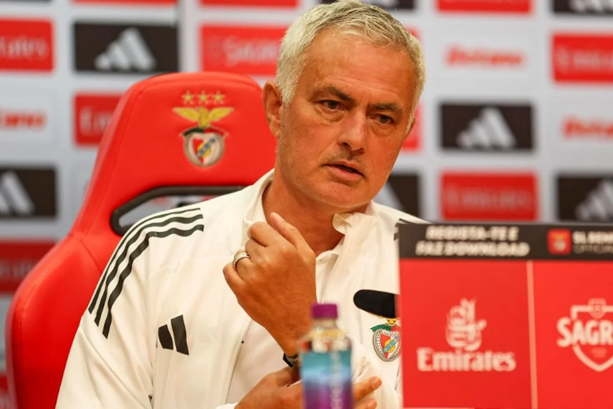 Mourinho fulmina al Benfica y toma medidas; hinchas responden